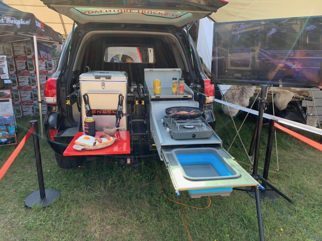 ClearView Pantry / Kitchen – Adventure Trucks