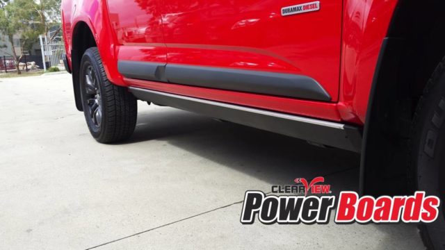 ClearView Power-boards Isuzu D-Max by Adventure Trucks